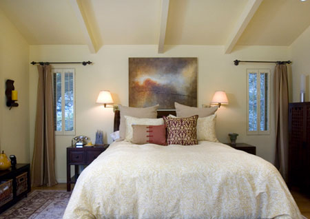 HOME DZINE Home DIY | Installing a mock beam ceiling