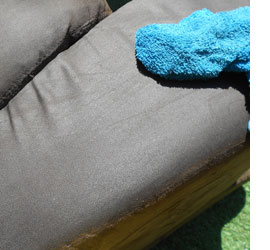 HOME DZINE Lifestyle | Give your lounge suite a good clean