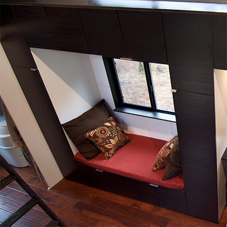 HOME DZINE Green Living | Living off-the-grid in a DIY home