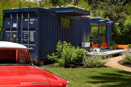 HOME DZINE Home Decor | Shipping container = comfortable garden room