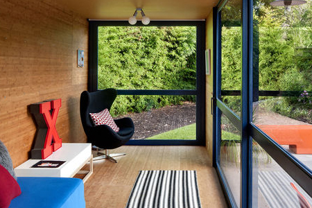 HOME DZINE Home Decor | Shipping container = comfortable garden room