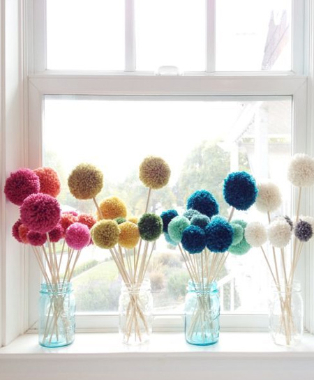 HOME DZINE Craft Ideas | Fun with pom-poms