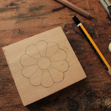 HOME DZINE Craft Ideas | Easy steps to carving flowers