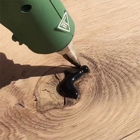 Dealing with Knots, Cracks and Splits in Pine