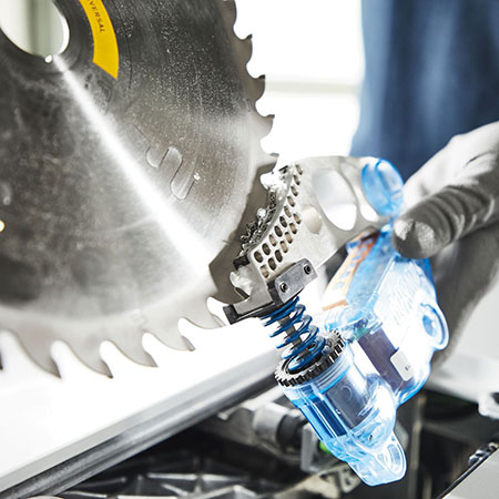 Festool introduces the first table saw with SawStop Technology